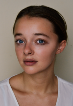 Ellie de Lange | Henneman Agency